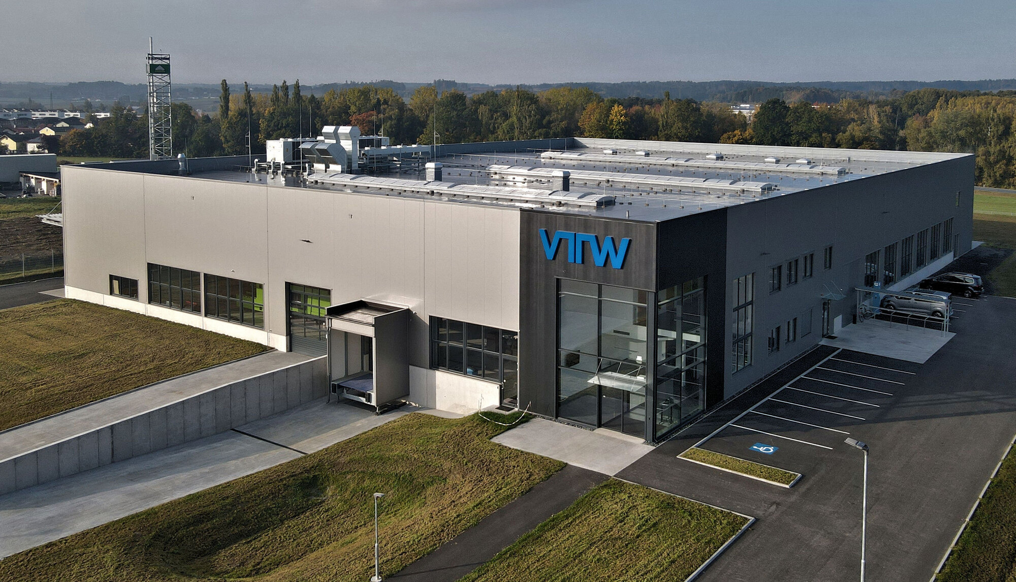 Unsere Projekte: VTW Werk, Waidhofen an der Thaya | Leyrer+Graf