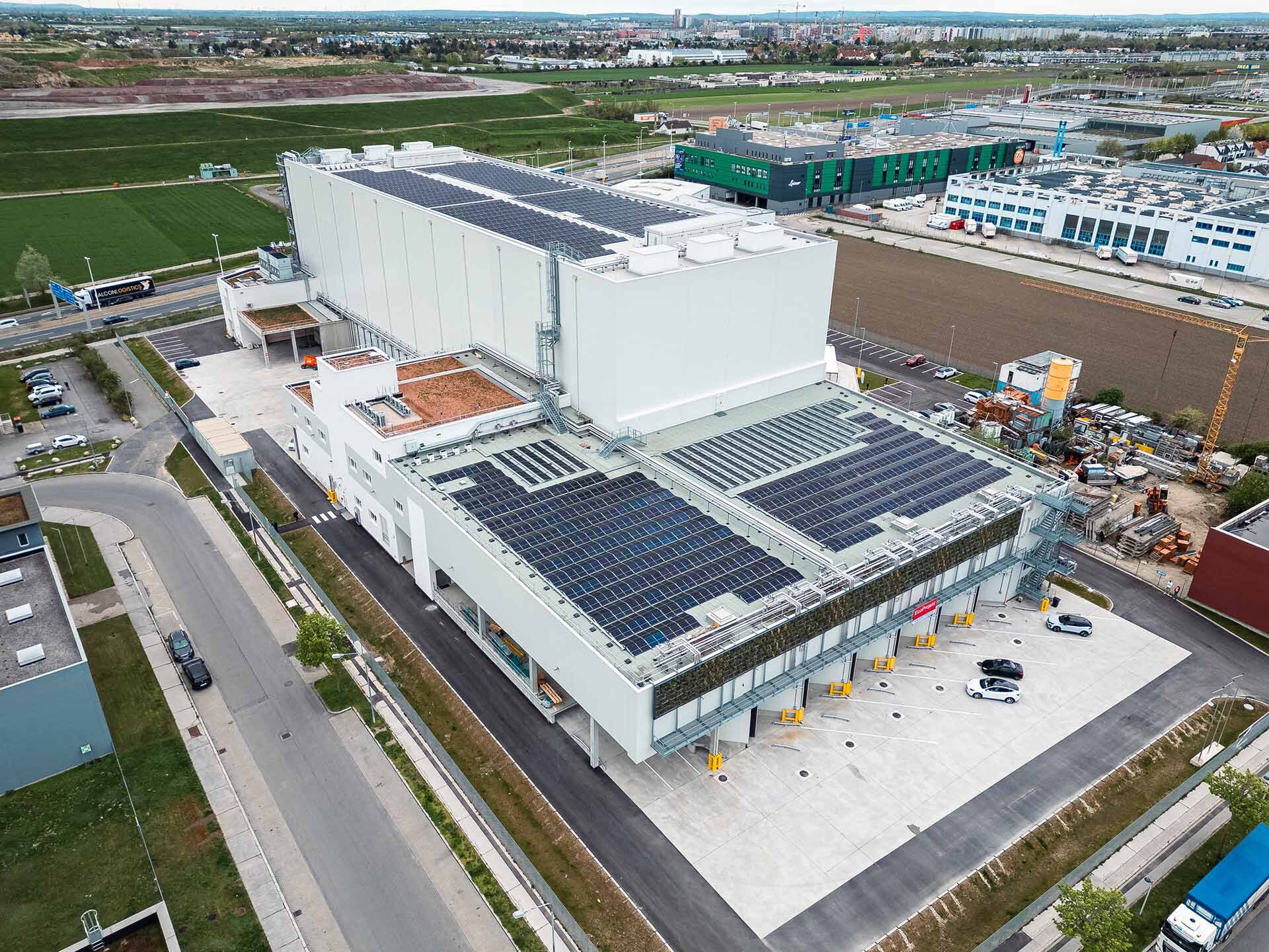 Unsere Projekte: Neubau, Tiefkühl Hochregallager Fa. TKL | Leyrer+Graf