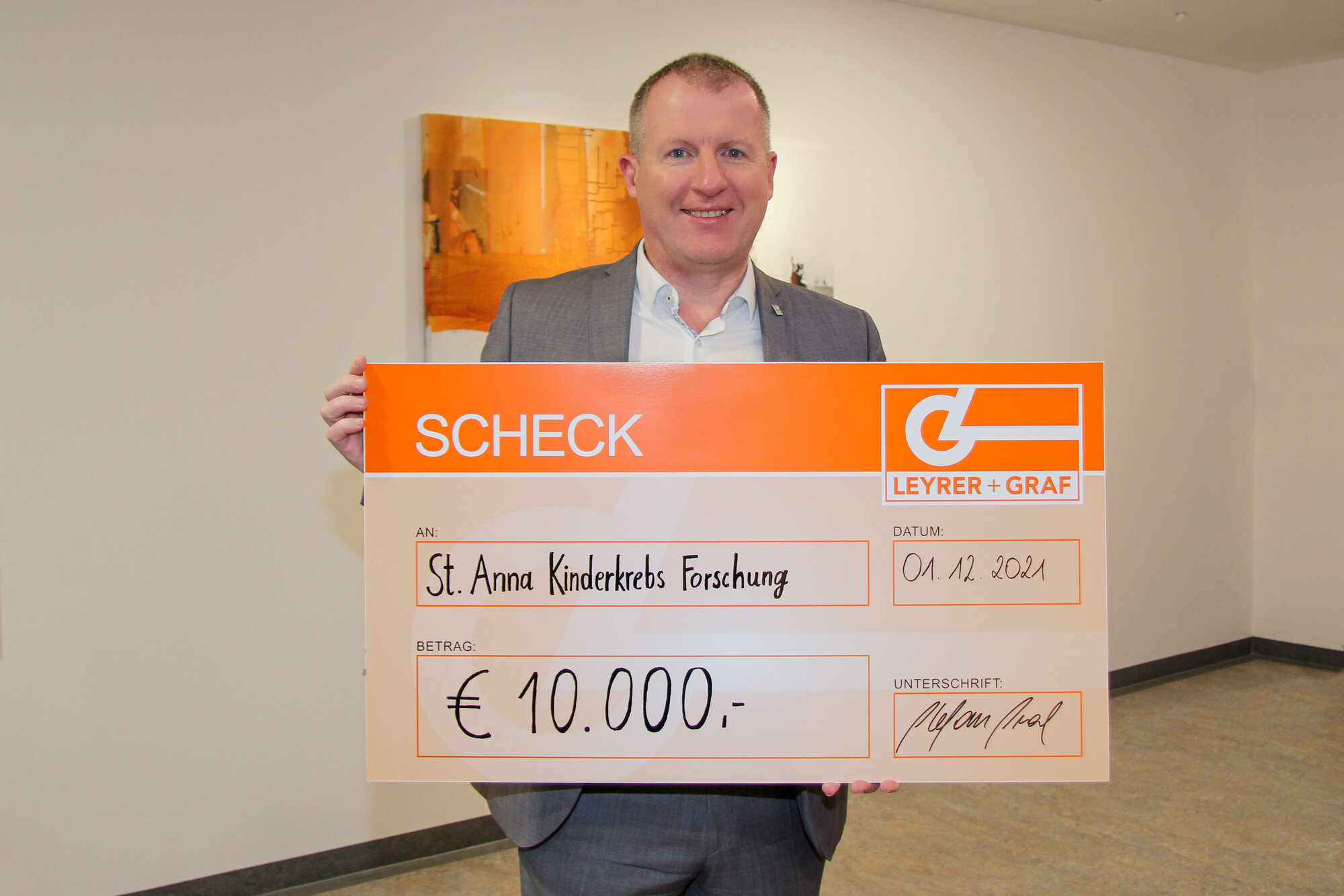 News: Leyrer + Graf: Spende an St. Anna Kinderkrebsforschung | Leyrer+Graf